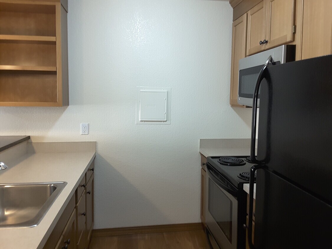 Pinehurst Apartments - Apartments in Seattle, WA | Apartments.com