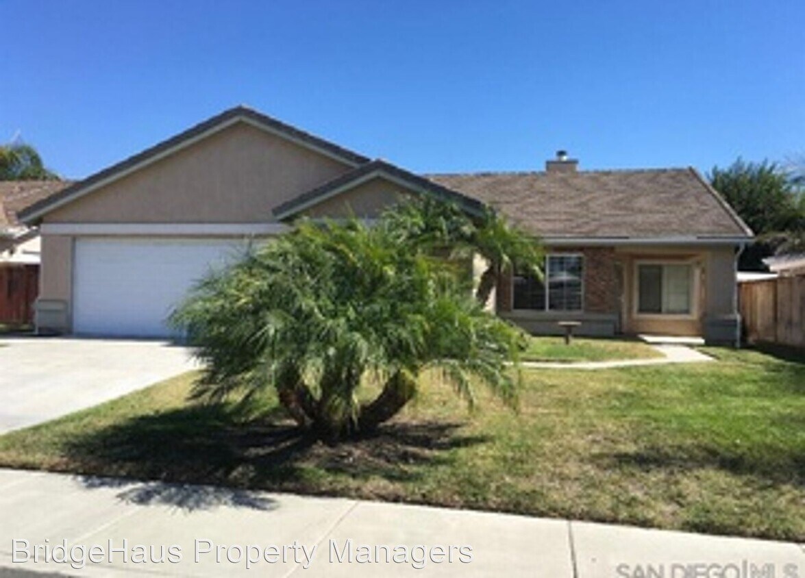 247 Del Mesa St, Oceanside, CA 92058 - House Rental in Oceanside, CA ...