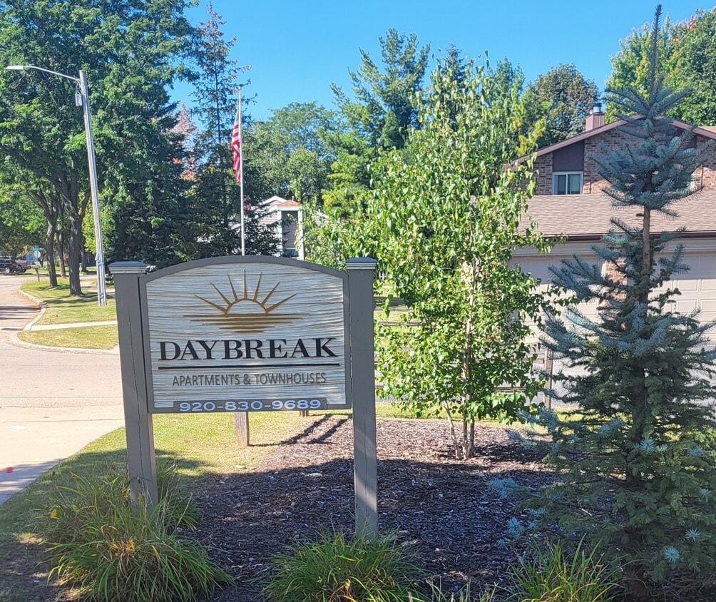 Daybreak Estates - 3200-3412 E Canary St Appleton, WI 54915 ...
