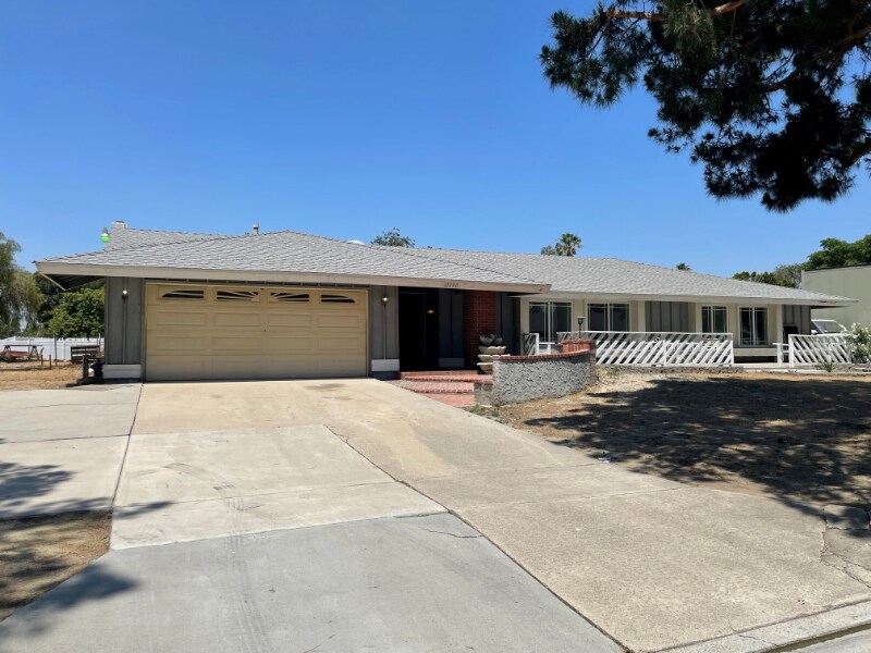 11690 Ponderosa Ave, Fontana, CA 92337 | Apartments.com