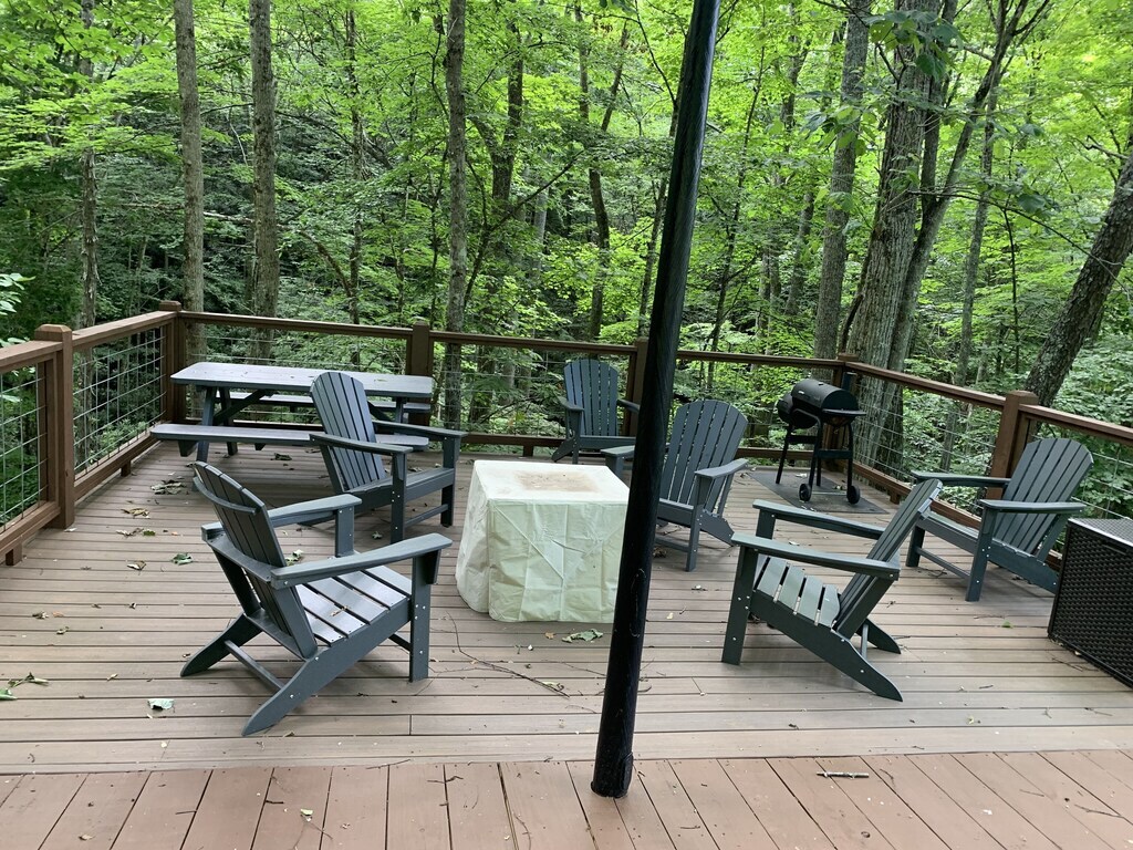 512 Riverwalk Rdg Rd, Todd, NC 28684 - Casa en renta en Todd, NC ...