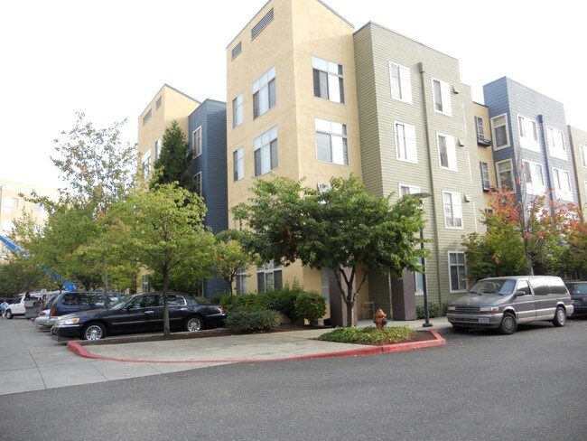 Commons Apartments - Portland, OR | Apartments.com