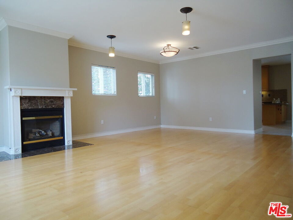 11871 Iowa Ave Unit 101, Los Angeles, CA 90025 - Condo for Rent in Los ...