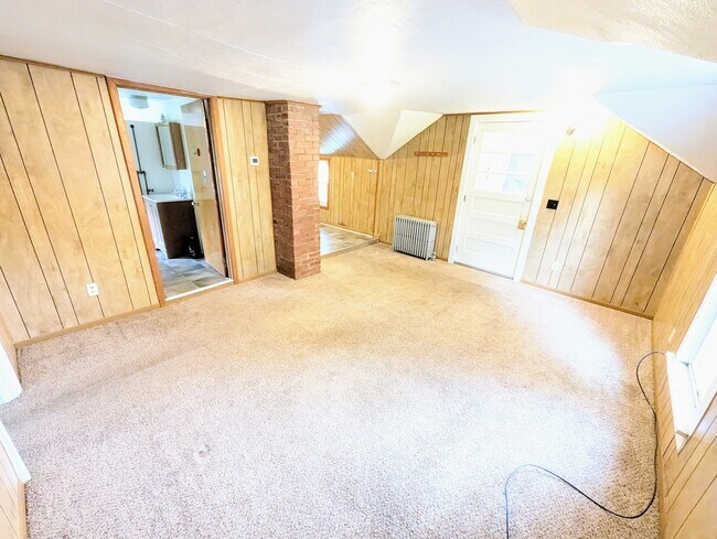 116 Cushing St Unit Upper, Fredonia, NY 14063 - 116 Cushing St Fredonia ...