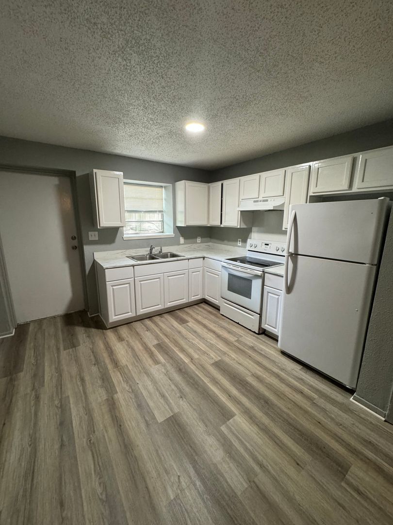 1225 Dove Ave Unit 5, Mount Pleasant, TX 75455 - Room for Rent in Mount ...