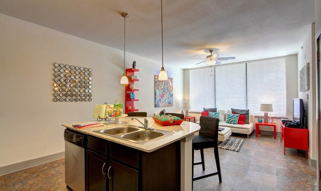 Regents West at 26th Rentals - Austin, TX | Apartments.com