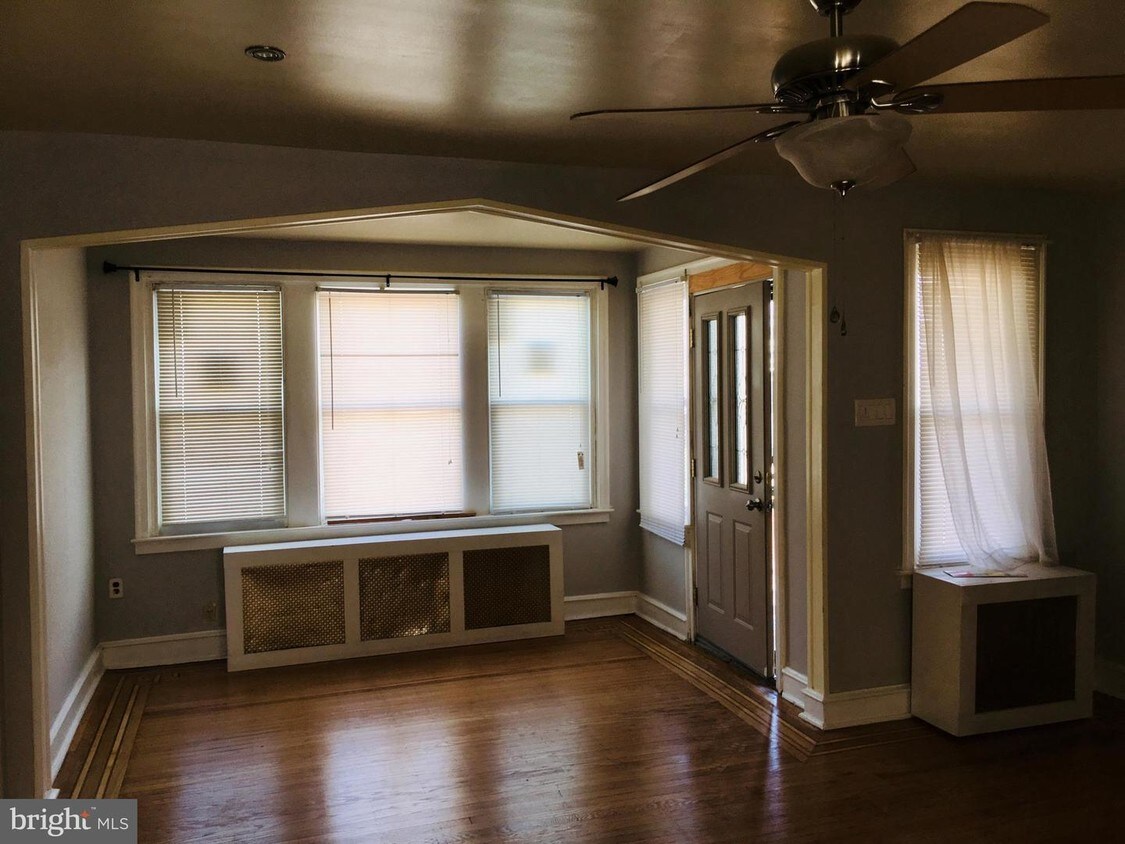 4232 Loring St, Philadelphia, PA 19136 - Townhome Rentals in ...