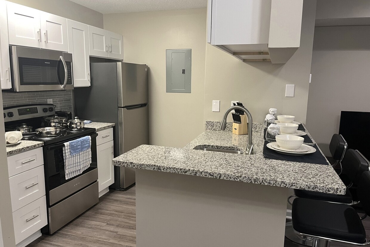 Hampton Greene Apartment Homes - 500 Gills Creek Pkwy Columbia, SC ...