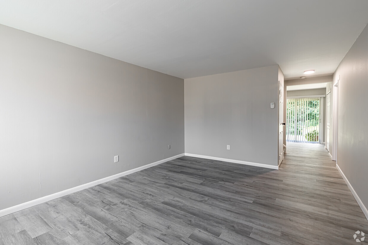 Windsor Crossing Townhomes for Rent - Bloomfield, CT | Apartments.com