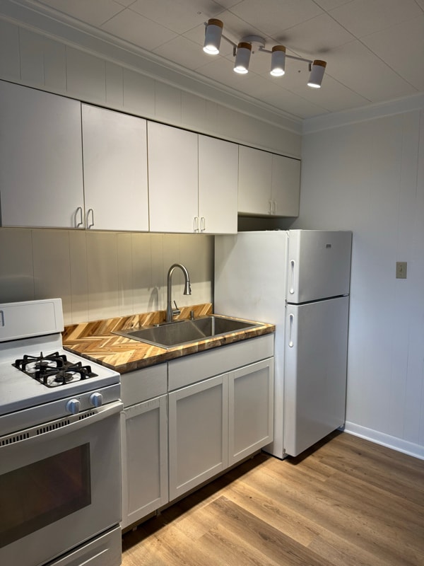 513 Lake Shore Dr, Michigan City, IN 46360 | Apartments.com