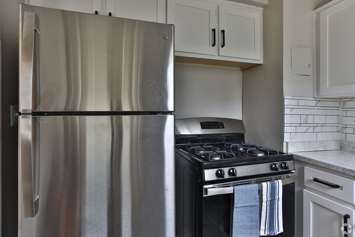 The Oaks at Anderson Apartments - 106 Concord Ave Anderson, SC 29621 ...