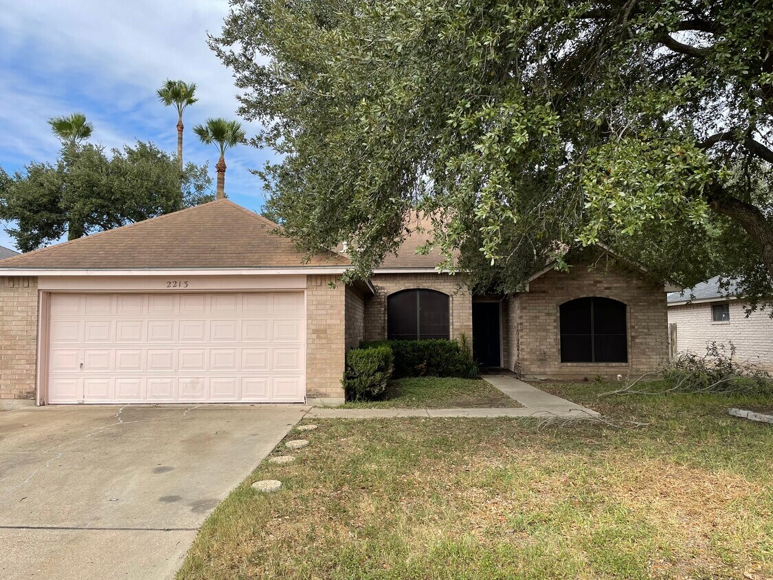 2213 E 23rd St, Mission, TX 78572 - House Rental in Mission, TX ...