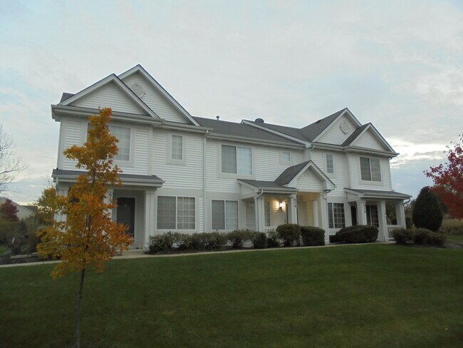 674 Lincoln Station Dr, Oswego, IL 60543 - Townhome Rentals in Oswego ...