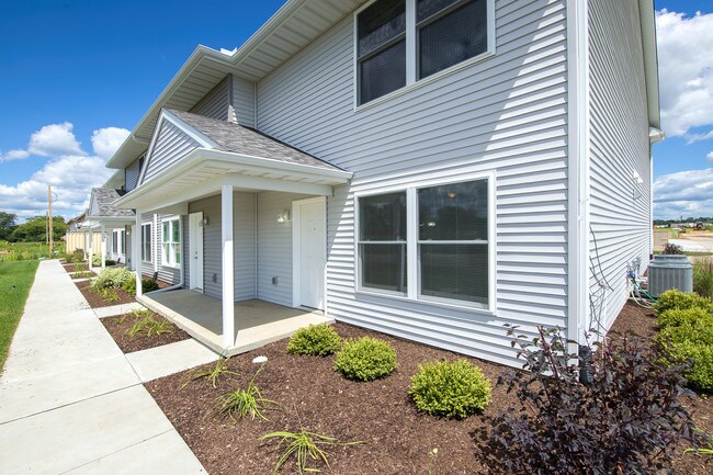 The Landing of Clinton - Apartments in Clinton, IA | Apartments.com