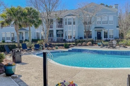 Apartments for Rent with a Swimming Pool Near Greenmound | Apartments.com