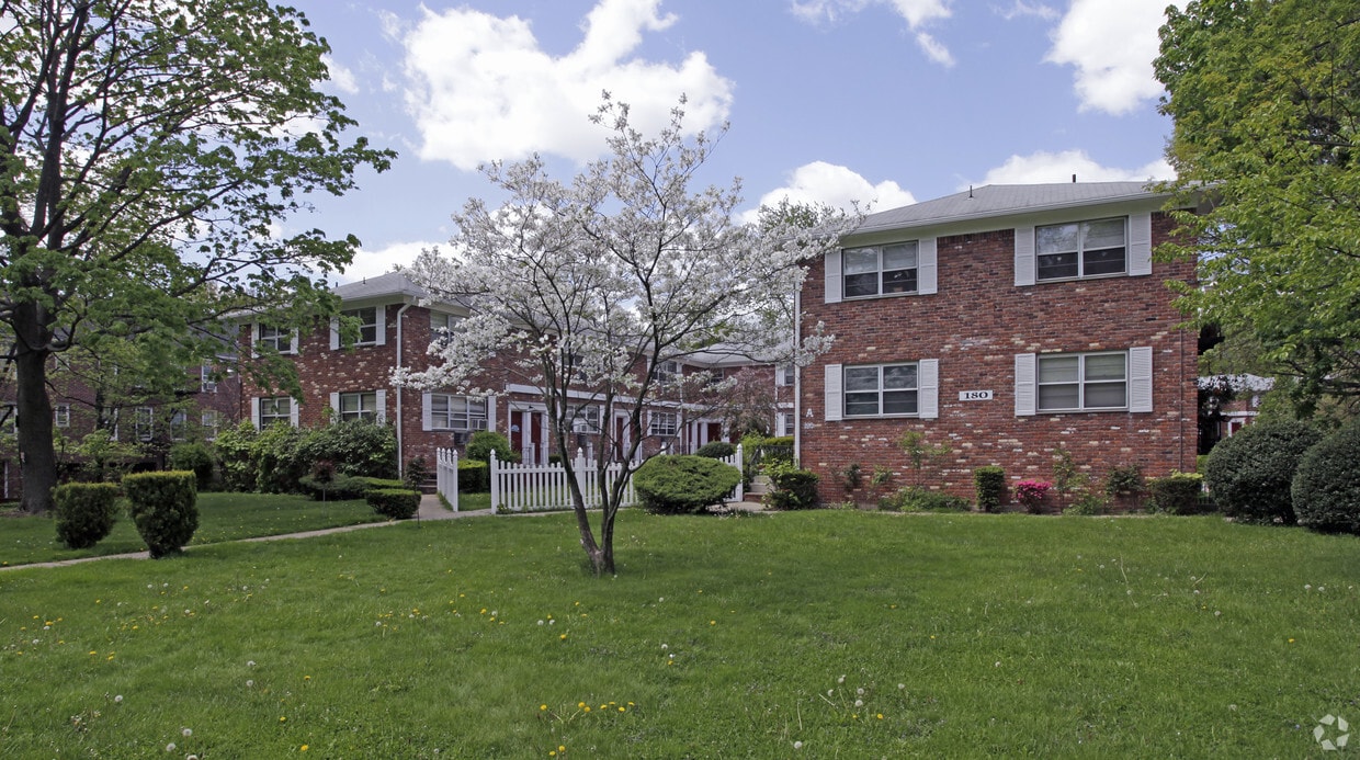 Montclair Gardens - Apartments in Montclair, NJ | Apartments.com