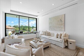 Gulfstream Golf Course Apartments for Rent with a Walk-In Closet ...