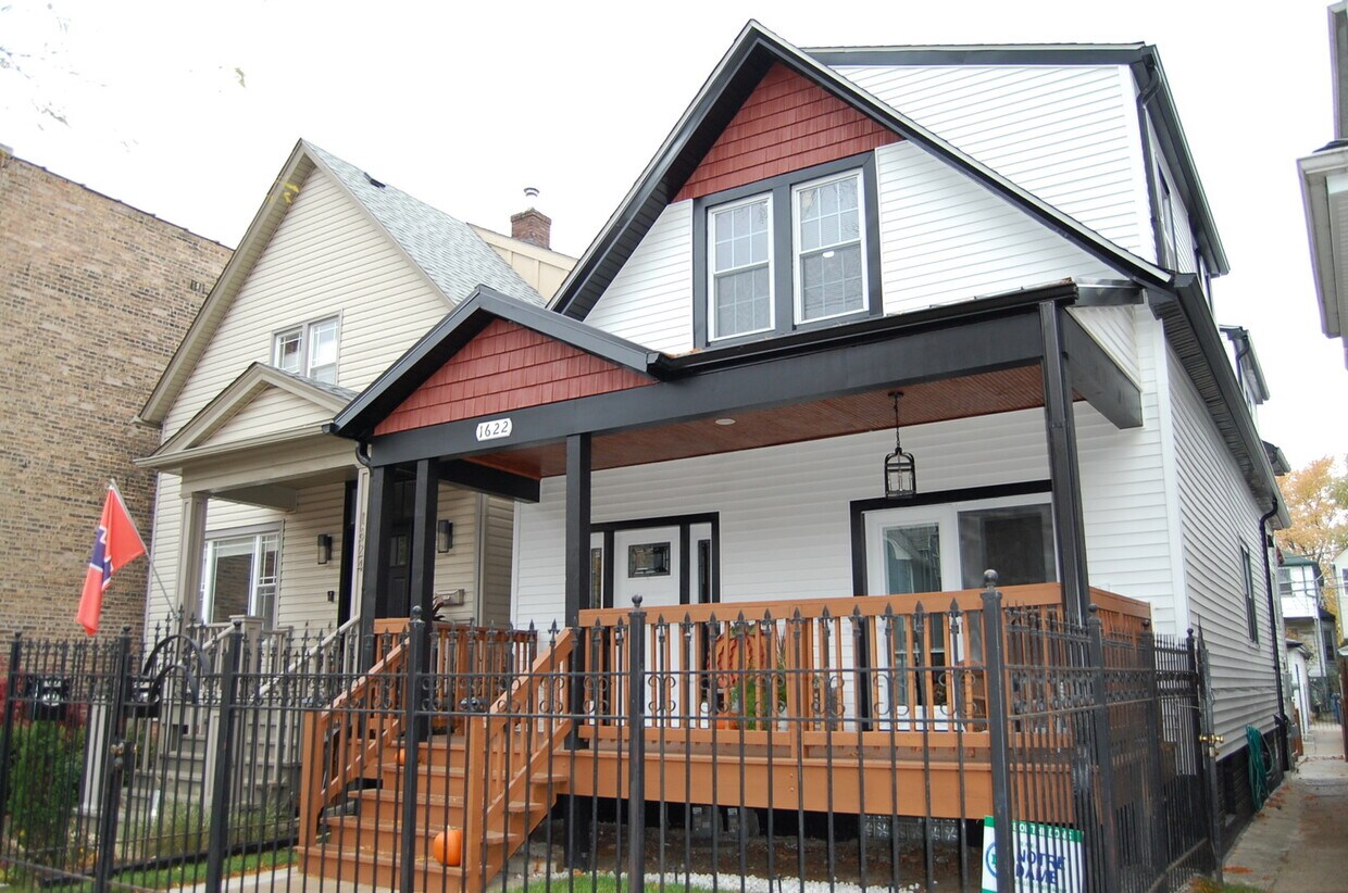 1622 W Berwyn Ave, Chicago, IL 60640 - House Rental in Chicago, IL ...