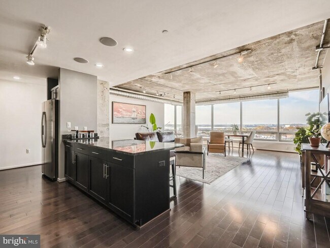 1200 Steuart St Unit 723, Baltimore, MD 21230 - Room for Rent in ...