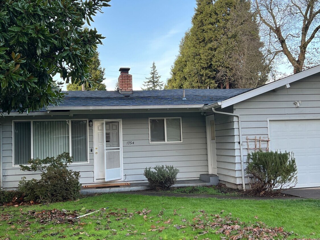 1754 Cottonwood Ave, Springfield, OR 97477 - House Rental in ...