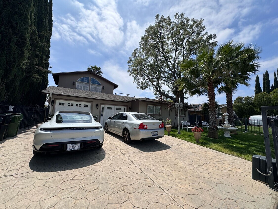 22106 Hackney St, Los Angeles, CA 91304 - House Rental in Los Angeles ...