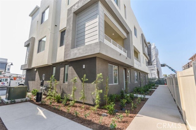 1890 S Westside Dr, Anaheim, CA 92805 - Townhome Rentals in Anaheim CA ...