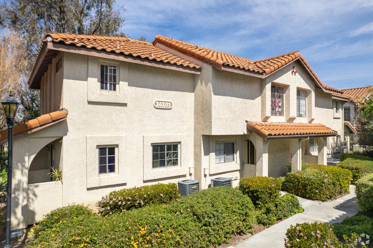 Valencia - Apartments in Mission Viejo, CA | Apartments.com