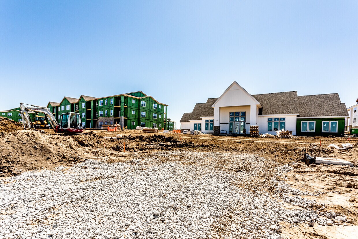 The Edison at Tiffany Springs Apartments - 7441 NW Old Tiffany Springs ...