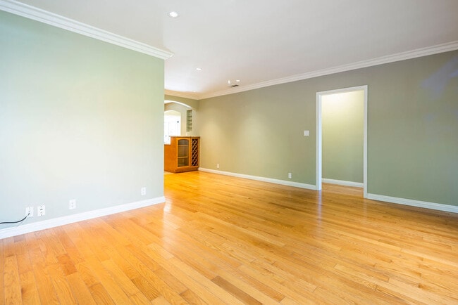 10744 Charnock Rd, Los Angeles, CA 90034 - House Rental in Los Angeles ...