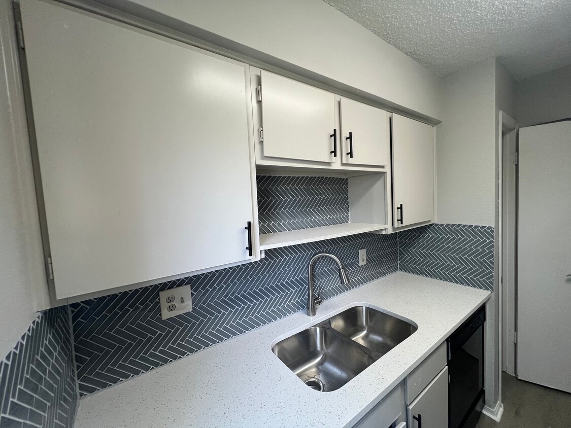 1936 Bernice St, Haltom City, TX 76117 - Townhome Rentals in Haltom ...