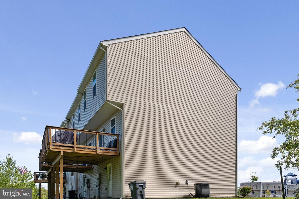 2862 Farzi Cir, Locust Grove, VA 22508 - Townhome Rentals in Locust ...