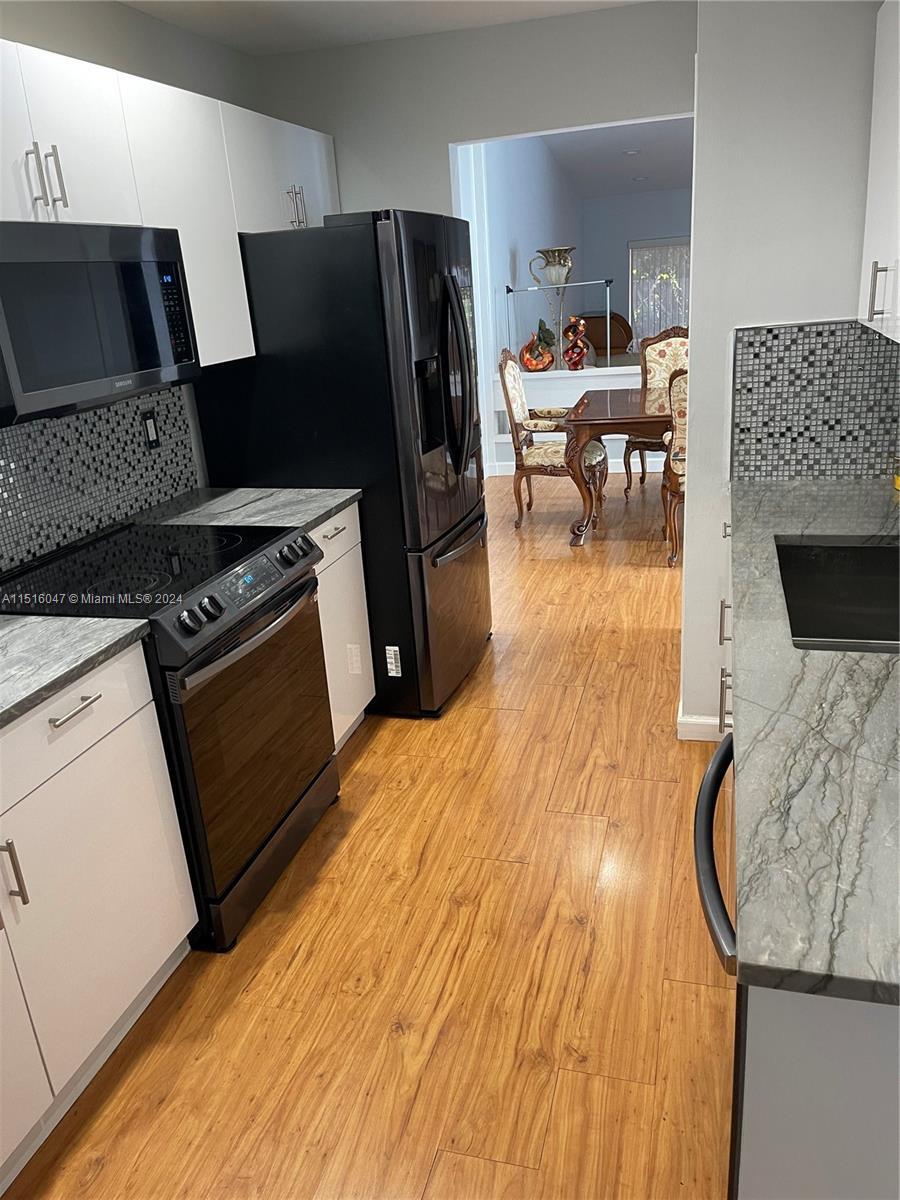 388 Ne 195Th St, Miami, FL 33179 - House Rental in Miami, FL ...