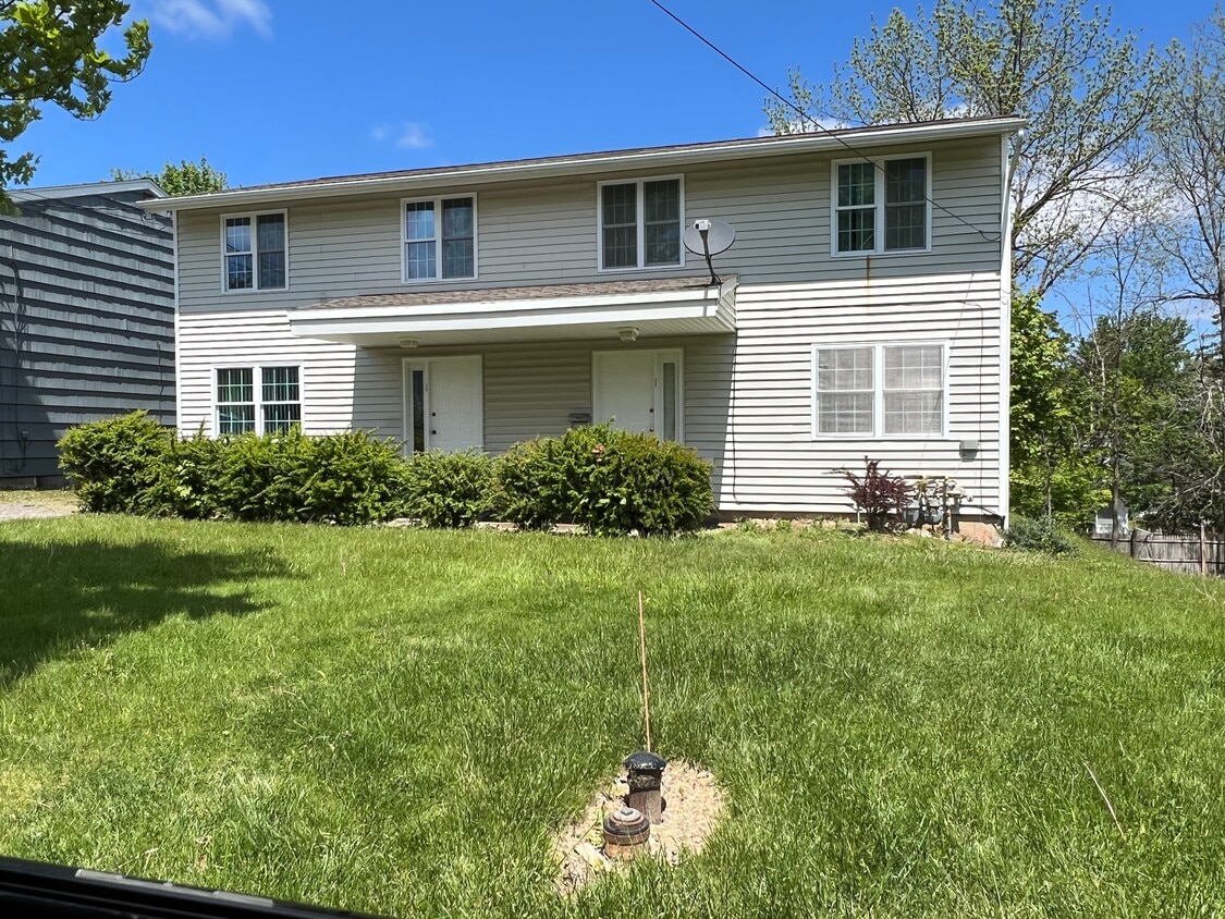 126 Armstrong Pl, Syracuse, NY 13207 - Townhome Rentals in Syracuse NY ...