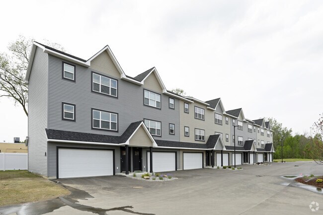 Riverstone Townhomes - Jenison, MI | Apartments.com