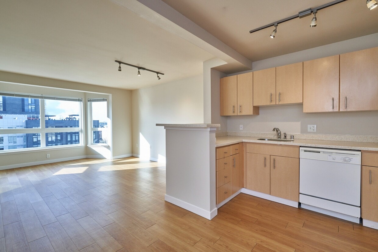 Centennial Tower & Court - 2515 4th Ave Seattle, WA 98121 | Apartments.com