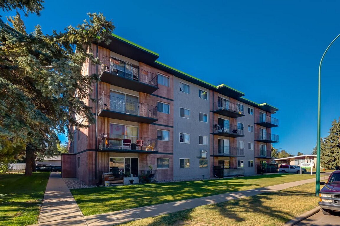 Evergreen Terrace Apartments - 1415 20 St N Lethbridge, AB | Apartments.com