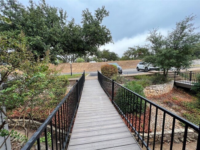 127 World of Tennis Sq, Lakeway, TX 78738 - Condo for Rent in Lakeway ...