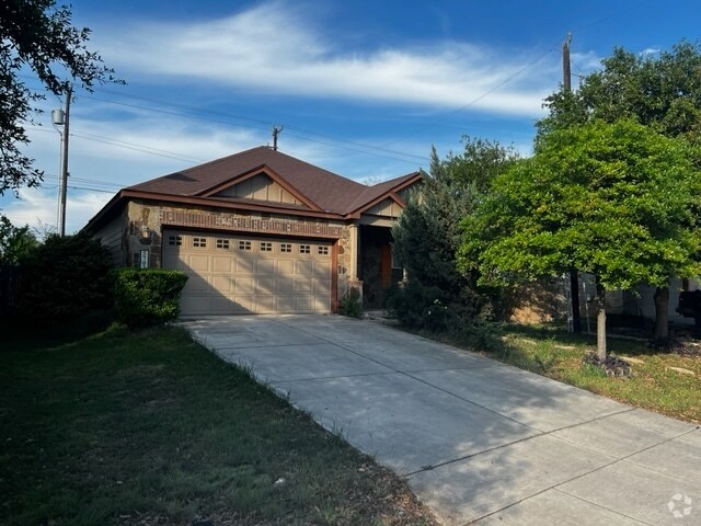 The Quarry Apartments for Rent - San Antonio, TX - 297 Rentals ...