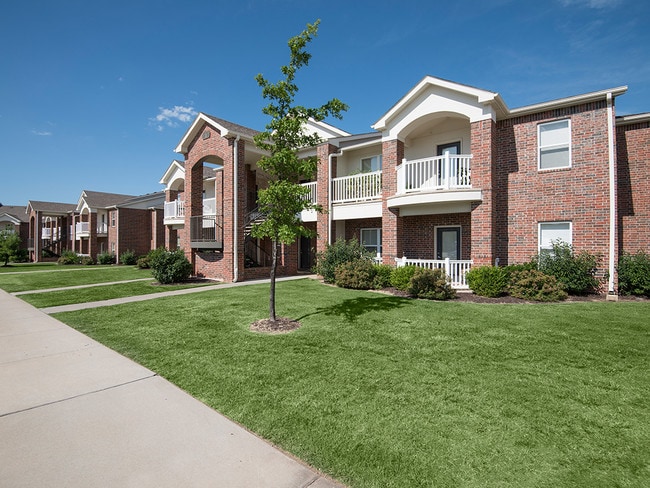 The Fairways at Derby Apartments - Derby, KS | Apartments.com