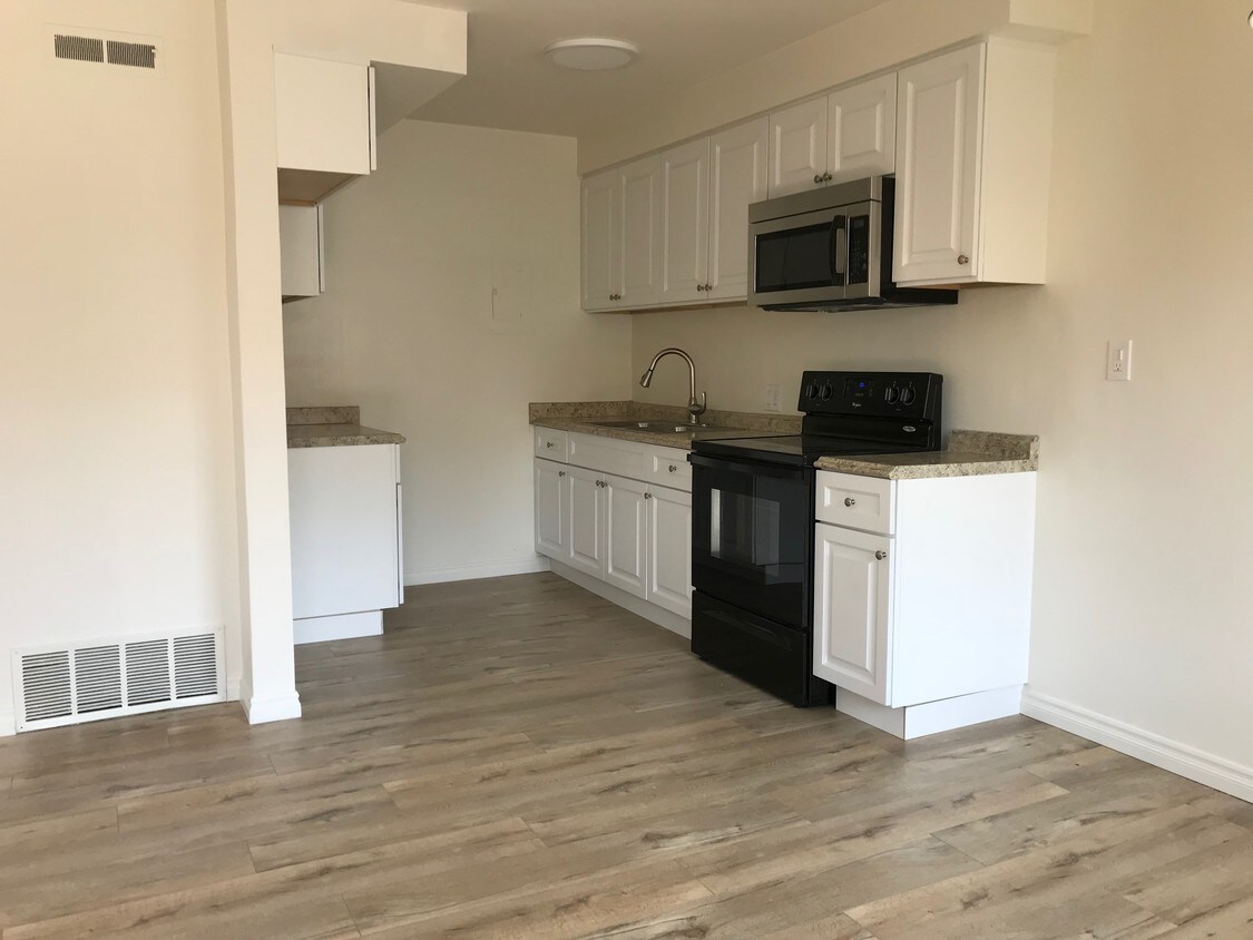 138 Apartments for Rent in Burbank, CA | WestsideRentals