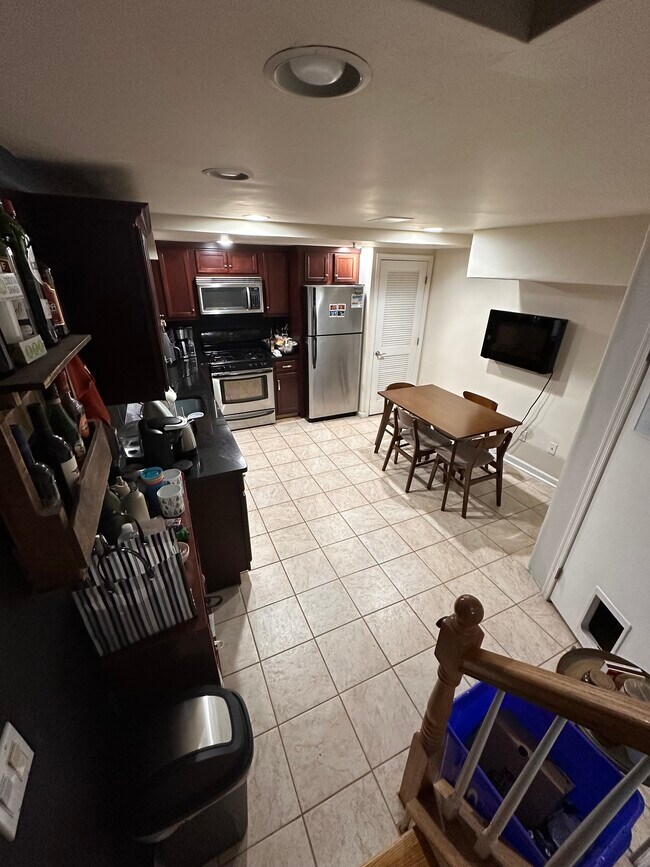 1027 N 4th St Unit A, Philadelphia, PA 19123 - Condo for Rent in ...