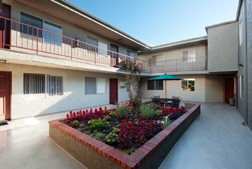 The Ridgeview - 19039 Nordhoff St Northridge, CA | Apartments.com