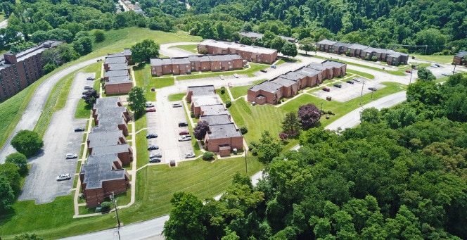 Brinton Manor - 3000 Locust St Pittsburgh, PA 15221 | Apartments.com