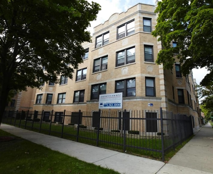 8100 S Essex Ave - 8100 S Essex Chicago, IL 60617 | Apartments.com