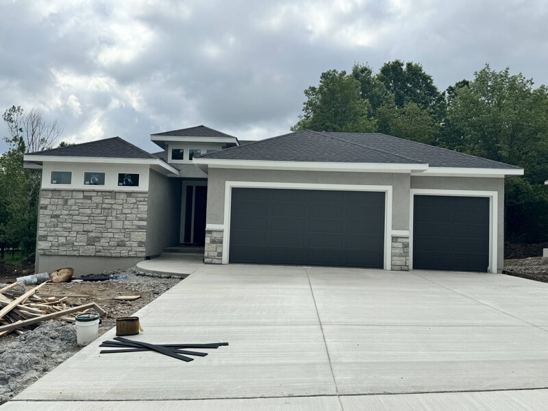 1509 SW Heartwood Dr, Lee's Summit, MO 64081 - House Rental in Lee's Summit, MO | Apartments.com