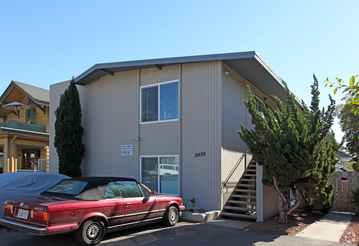2459 E St, San Diego, CA 92102 - 2459 E St San Diego, CA 92102 ...