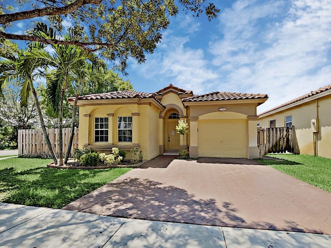 12710 SW 53rd St Miramar, FL 33027 - Alquileres en Miramar, FL ...