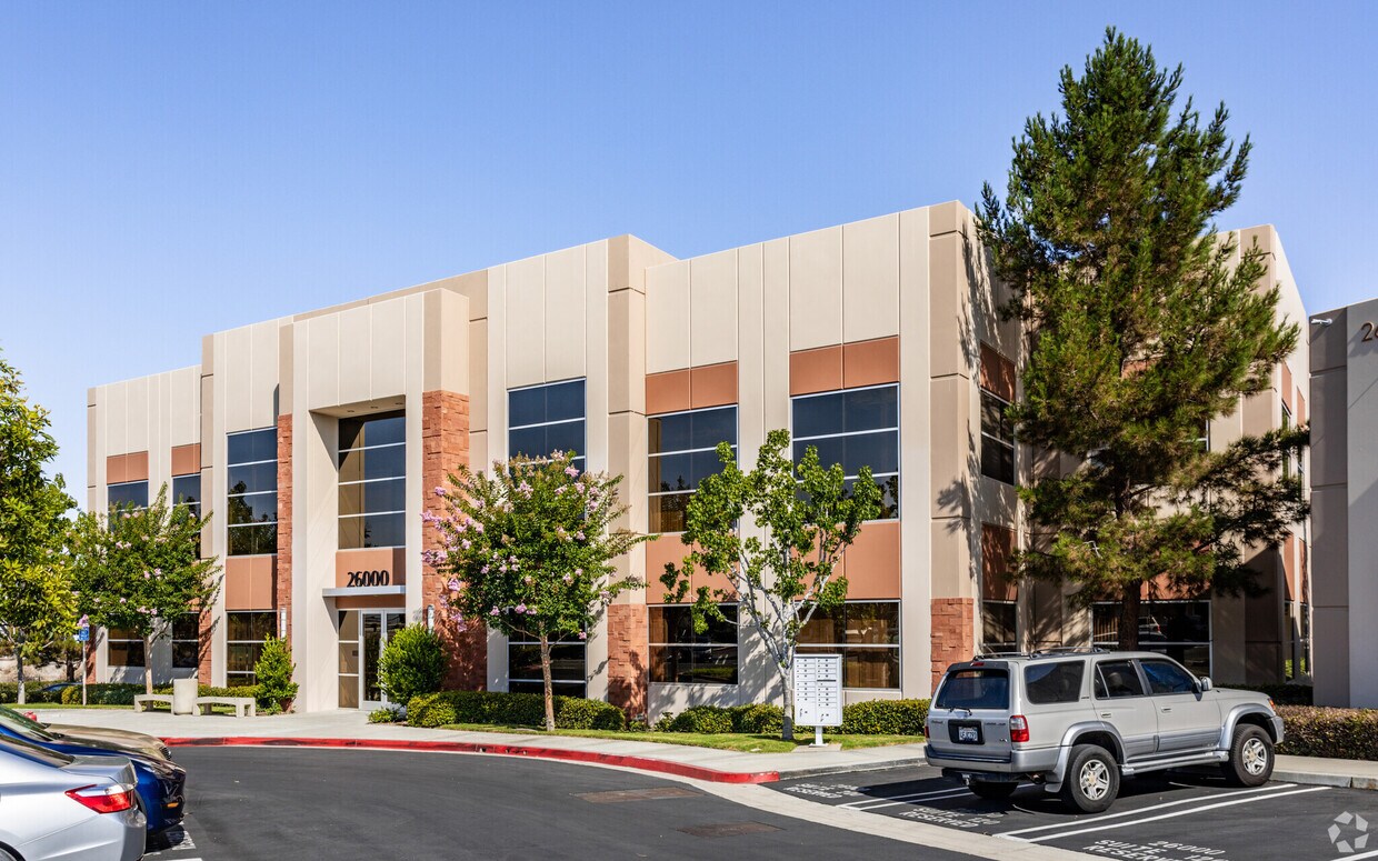 26000 Towne Centre Dr, Lake Forest, CA 92610 - Lake Forest, CA, 92610 ...