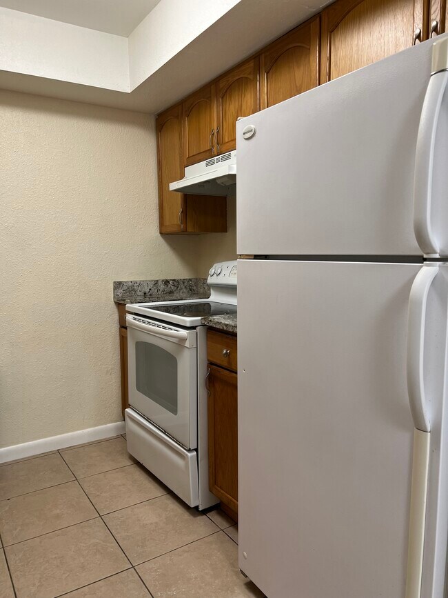 2176 Winchester Rd N Unit 2, Saint Petersburg, FL 33710 - Condo for ...