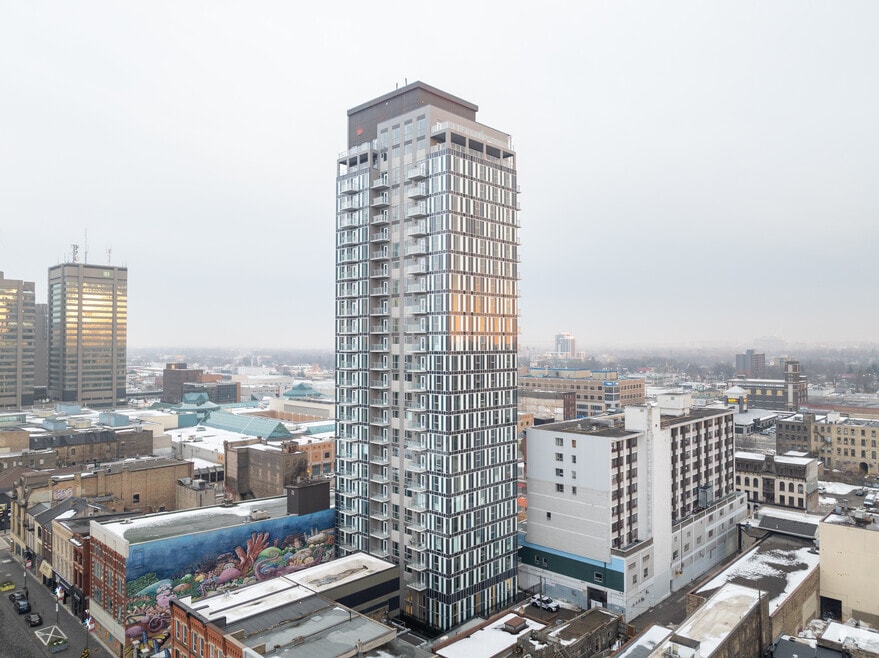 Opus Apartments and Townhomes Apartments - 835-845 Chelton Rd London ...